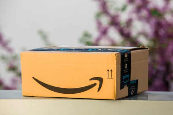 How to Use an Amazon Locker | Read About Receiving Packages at Amazon ...
